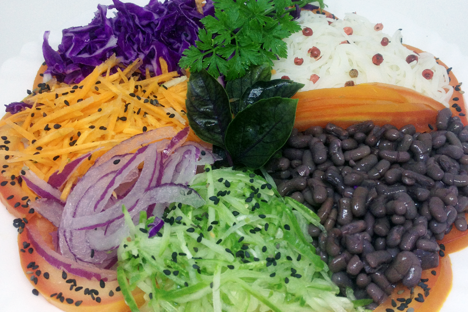 Salada Roxa - Restaurante Vegano e Casa de Sucos. Goiânia - (62) 98480 1200