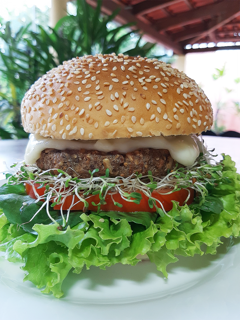 Giga Nuts - Restaurante Vegano e Casa de Sucos. Goiânia - (62) 98480 1200